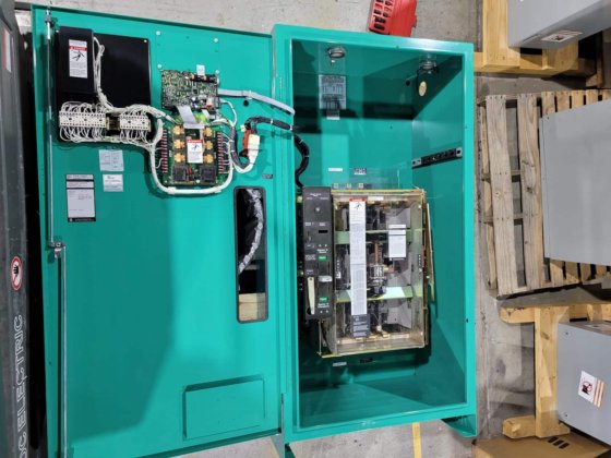 260 Amp Cummins BTPCB Automatic Transfer Switch in Ardmore, PA, USA