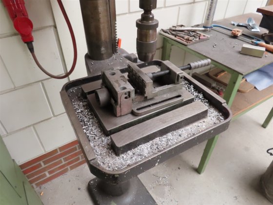 Column drilling machine Alzmetall AX2 in Apen, Germany