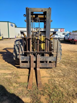 Rough Terrain Forklift Mastercraft 8,000 lb in Montgomery, AL, USA