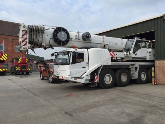 2008 Grove GMK4100 in United Kingdom