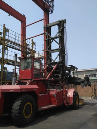 Taylor TEC-950L Reach Stacker For Sale In cheaper price in Shanghai, China