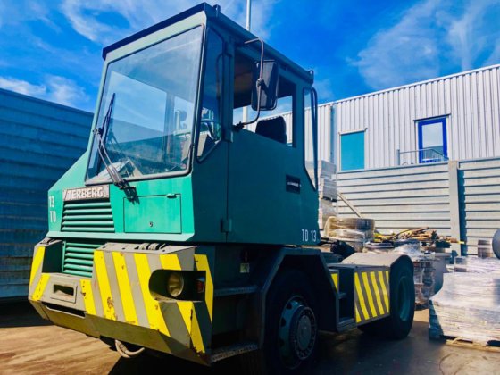 TERBERG TERMINAL/RORO TRACTOR 4x4 volvo engine in Twello, Netherlands