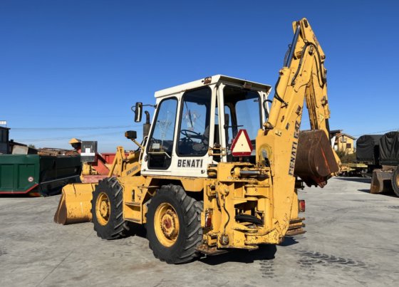 1988 Benati 2000 PSB 4X4 in Cuneo, Italy