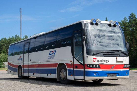 2004 Intercity buses Volvo in Karla, Estonia