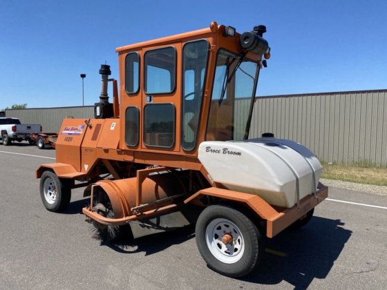 2018 BROCE SWEEPER RCT350 in Rice, MN, USA