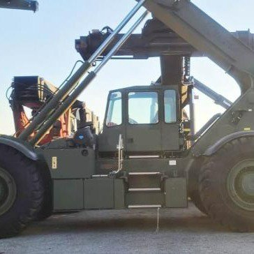 2007 KALMAR RT240 in British Columbia, Canada