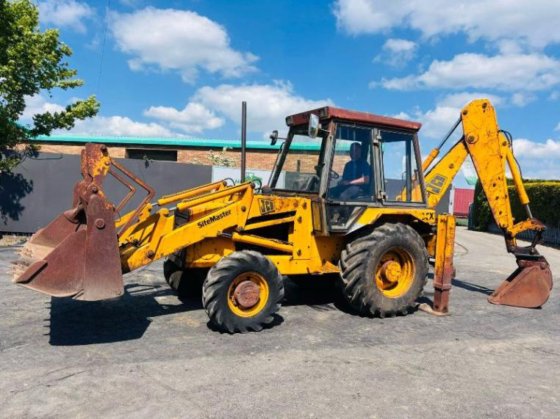 JCB 3CX BACKHOE DIGGER in York, England, United Kingdom