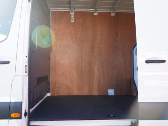 Mercedes-Benz eSprinter Progressive Van in Airdrie, United Kingdom