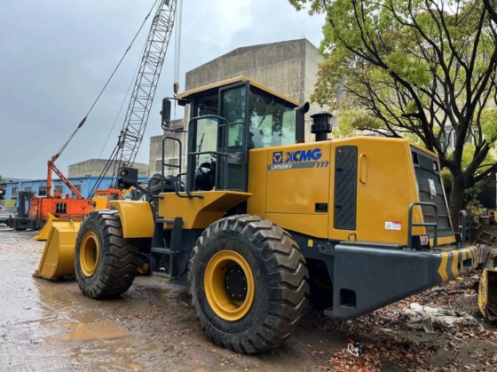 2020 secondhand Loader lw500kv 5ton loader in Shanghai, China
