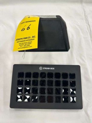 Elgato Stream Deck XL, Model 20GAT9901, Advanced Studio Controller, 32 ...