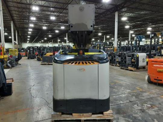 2017 CROWN TSP 6500-33 in Twinsburg, OH, USA
