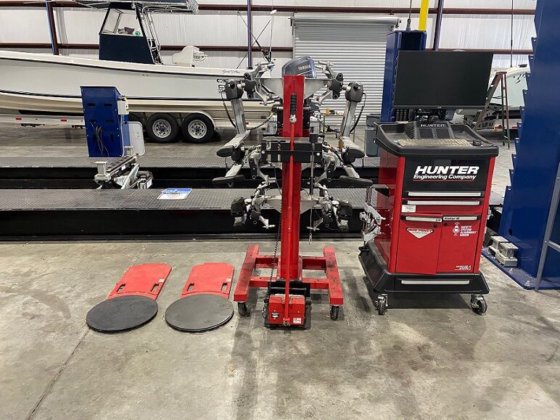 Hunter HD Truck Alignment Machine in Naples, FL, USA