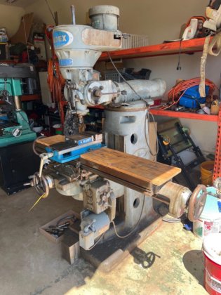 Index Model 745 Vertical Milling Machine with 3-Phase Converter in ...