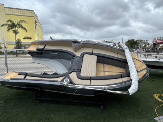 2025 Wave Boat JETSKI insert in Miami, FL, USA