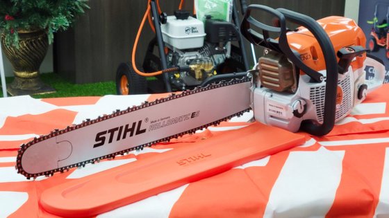 STIHL Gas Chainsaw MS 400 C-M in DeLand, FL, USA
