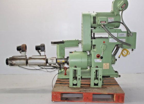 Extruder BEKUM Plastic Machine - Motor DC Powertech Brushless 15 HP DC ...