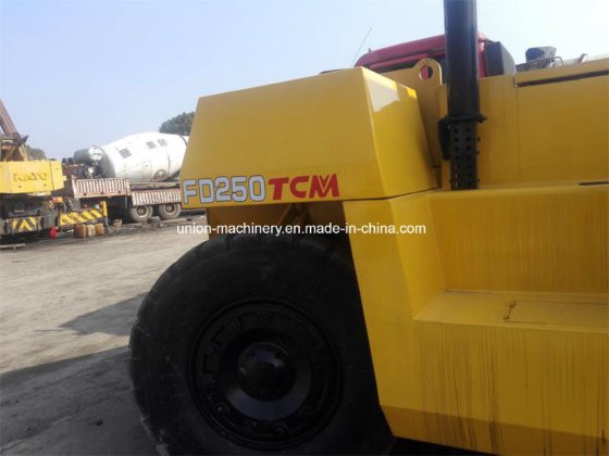Tcm Forklift Fd250 25ton Forklift Original Japan in Shanghai, China