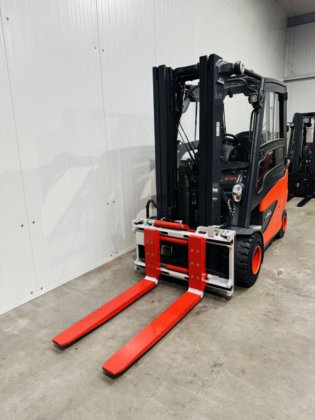 2022 Linde E 35 HL-01 Kabine Triplex STVO in Edesheim, Germany