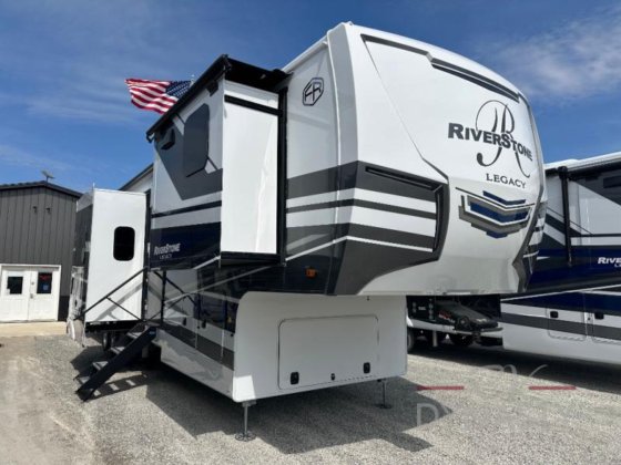 2025 Forest River RV RiverStone 421FK in Bunker Hill, IN, USA