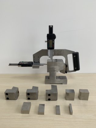 Digital rail wear gauge Rail Profile Gauge for Measuring the Vertical ...