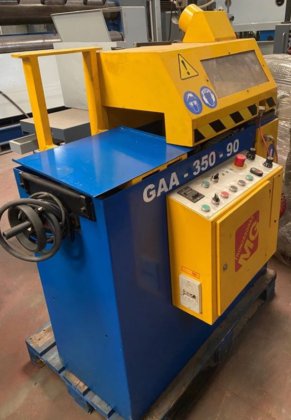 AUTOMATIC CUTTING-OFF MACHINE MG GAA-350-90º 06806 in Zaragoza, Spain
