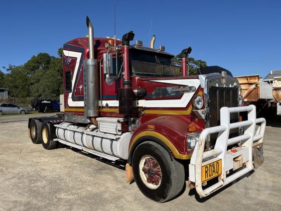 2000 Kenworth T904 in Wingfield, Australia