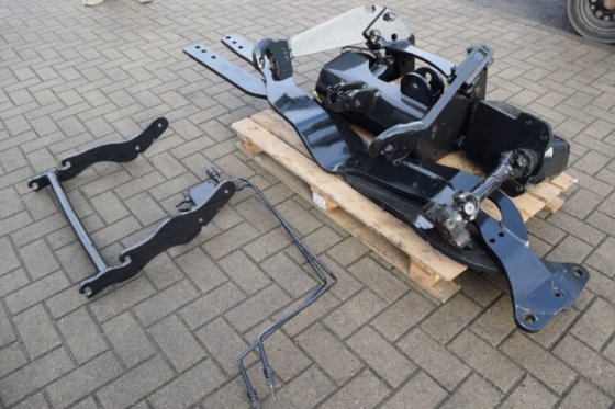 Front power lift #S0268 in Bremen, Germany