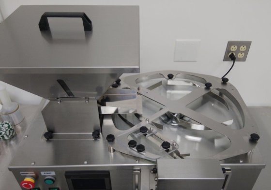 2020 Tabletop Tablet & Capsule Counter in Midwest, USA