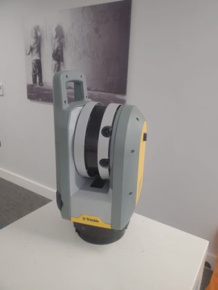 Trimble X7+t10 in Paris, Île-de-France, France