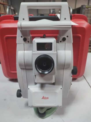 TS16 I 1" R1000 & CS20 in Paris, Île-de-France, France