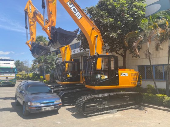 2018 JCB JS205 Crawler Excavator in Nairobi, Nairobi County, Kenya