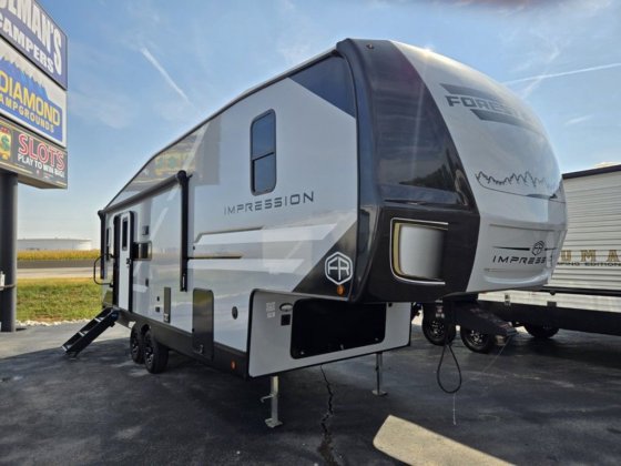 2026 Forest River Impression Fifth Wheels 242RD in Hartford, IL, USA