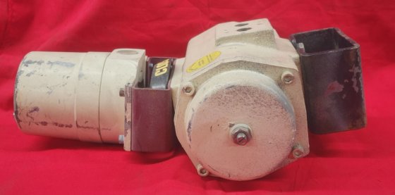 ELOMATIC HSN 100-4 PNEUMATIC ACTUATOR WITH HD SERIES ACTUATOR SWITCH in ...