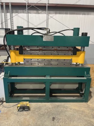 PBR / AG PANEL RIDGECAP PANEL BENDER PRESS in Ennis, TX, USA