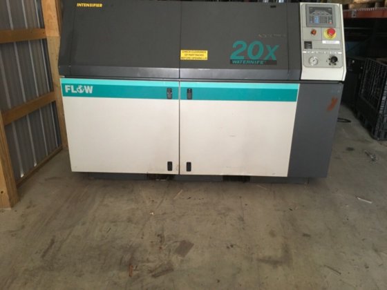 Flow water knife, making del 20XS-55K, PSI 380 mpa, built in 1999 in ...