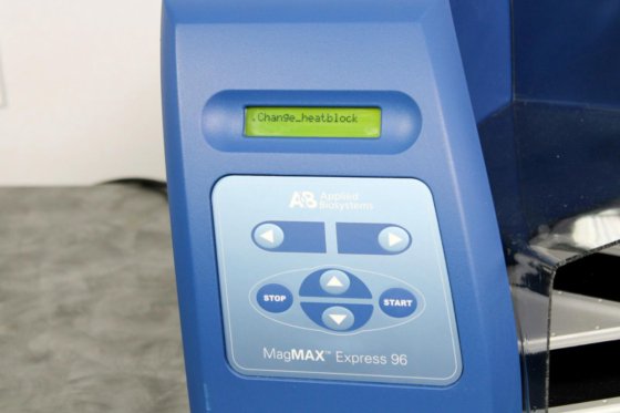 Applied Biosystems MagMAX Express 96 Particle Processor Type 710 in ...