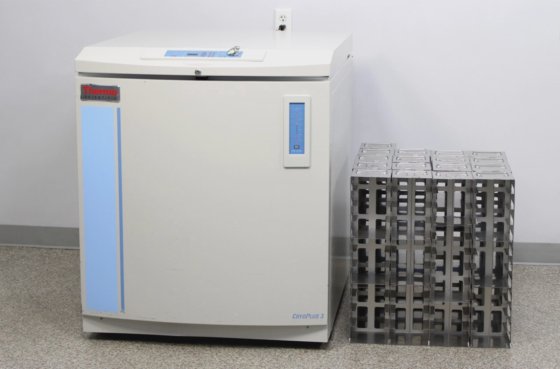 Thermo Scientific CryoPlus 3 7404 Liquid Nitrogen Cold Storage 340 ...