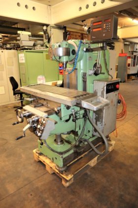 SCHAUBLIN 53N universal milling machine in Zuchwil, Solothurn, Switzerland
