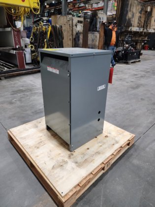 Square D Transformer 50 KVA Single Phase 240/480V in Alto, MI, USA