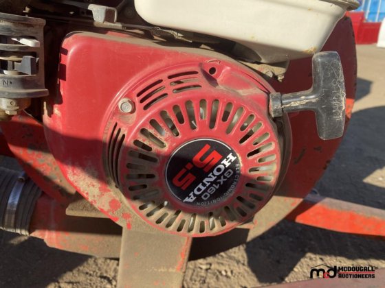 Valmar Airflow 120 Seed Spreader in Saskatoon, Saskatchewan, Canada