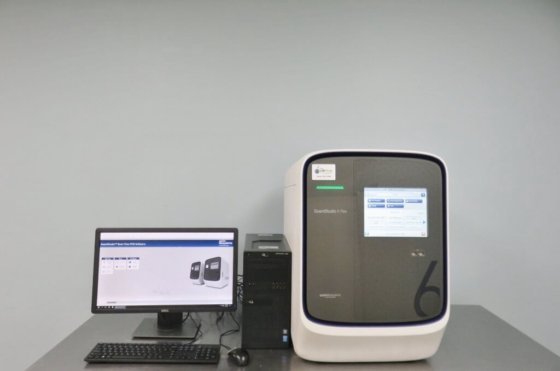 QuantStudio 6 Flex Real Time PCR System in Hudson, MA, USA