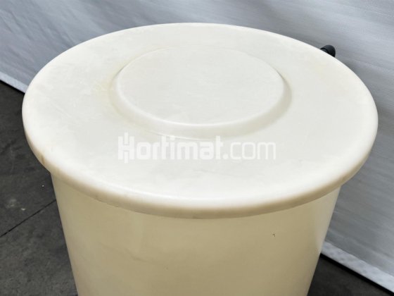 Plastic container 600 liters Water storage tank in Monster, South ...