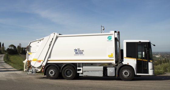 Data Sheet Rear Loading Compactor 3 Axles 25 Mc Mercedes Econic CNG in ...