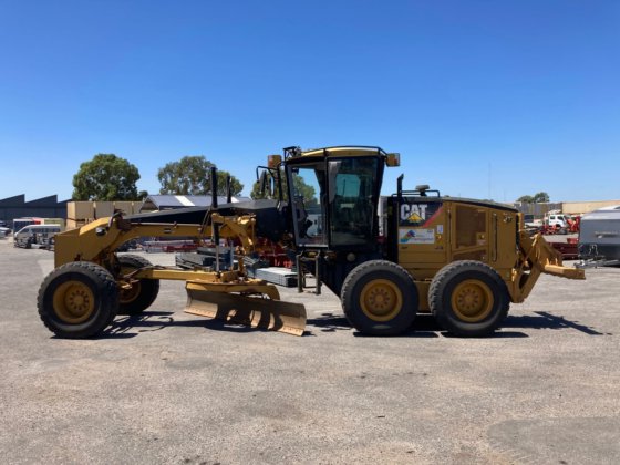 2010 Caterpillar 12M in Australia