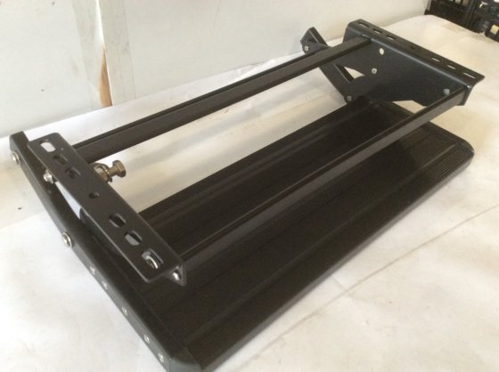 BLACK SINGLE PULL OUT SPRING LOADED CARAVAN STEP - RV PARTS ACCESSORIES ...