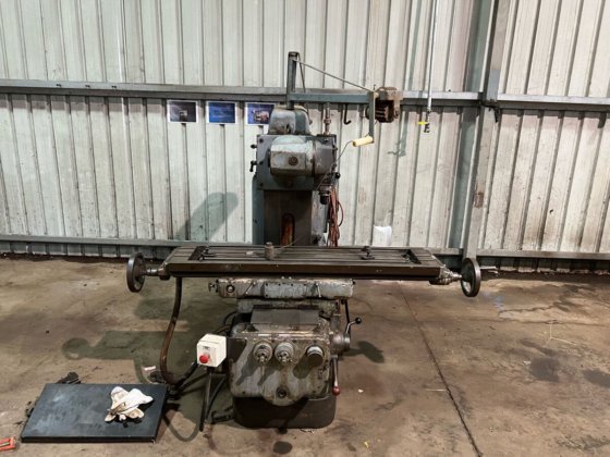 Lux - 2 Milling Machine Fitted With: Emergency Stops, Tooling ...