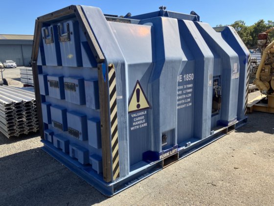 04/2009 Rolls Royce Avon Engine Container Empty Transport Cocoon ...