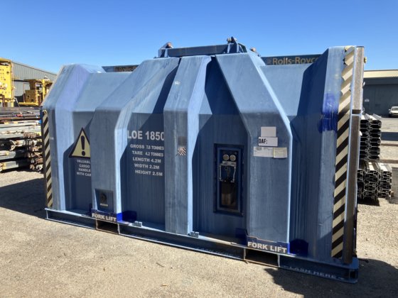 04/2009 Rolls Royce Avon Engine Container Empty Transport Cocoon ...