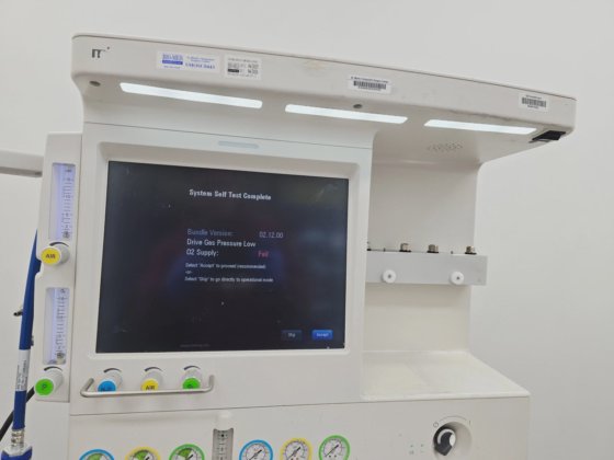 Mindray A5 Anesthesia Machine System Cart S/N: EJ-2A002213 in Kaysville ...