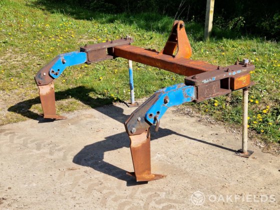 Doe 2 leg subsoiler in Royston, England, United Kingdom